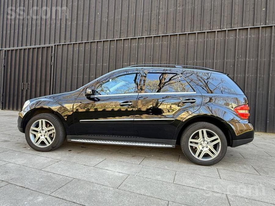 Melns Mercedes-Benz ML 320 2008 Rīga, ar dzinēja tilpumu 3.00 L un nobraukumu 244 tūkst. km par 8090 €, foto 6 vietnē AUTOMOTO.COM.LV