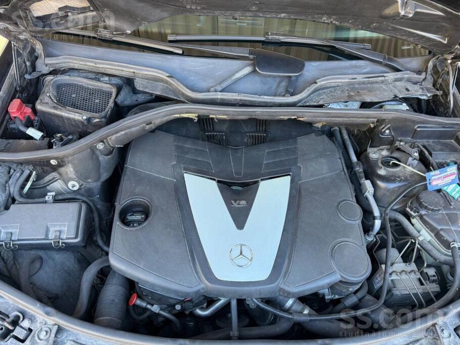 Melns Mercedes-Benz ML 320 2008 Rīga, ar dzinēja tilpumu 3.00 L un nobraukumu 244 tūkst. km par 8090 €, foto 20 vietnē AUTOMOTO.COM.LV