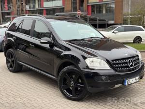 Черный Мерседес МЛ 320 2008 в Рига, объемом двигателя 3.00 л и пробегом 341 тыс. км за 5390 €, фото 3 на AUTOMOTO.COM.LV