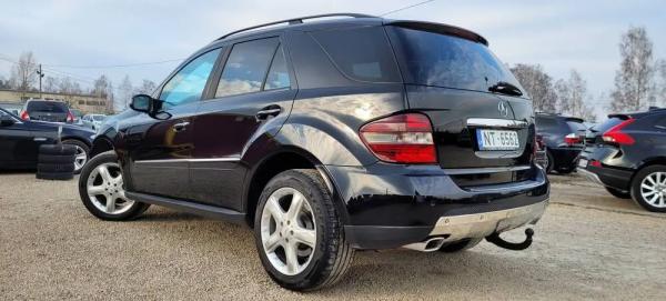 Melns Mercedes-Benz ML 320 2008 Rīga, ar dzinēja tilpumu 3.00 L un nobraukumu 245 tūkst. km par 9200 €, foto 5 vietnē AUTOMOTO.COM.LV