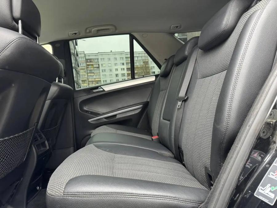 Melns Mercedes-Benz ML 320 2008 Rīga, ar dzinēja tilpumu 3.00 L un nobraukumu 341 tūkst. km par 5390 €, foto 14 vietnē AUTOMOTO.COM.LV