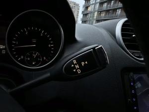 Черный Мерседес МЛ 320 2008 в Рига, объемом двигателя 3.00 л и пробегом 358 тыс. км за 4490 €, фото 26 на AUTOMOTO.COM.LV