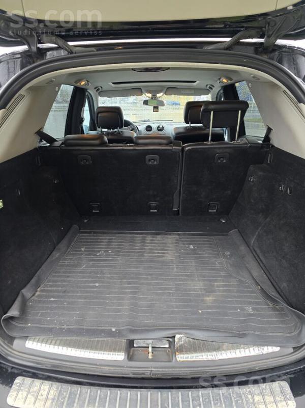 Melns Mercedes-Benz ML 320 2008 Rīga, ar dzinēja tilpumu 3.00 L un nobraukumu 278 tūkst. km par 5000 €, foto 10 vietnē AUTOMOTO.COM.LV
