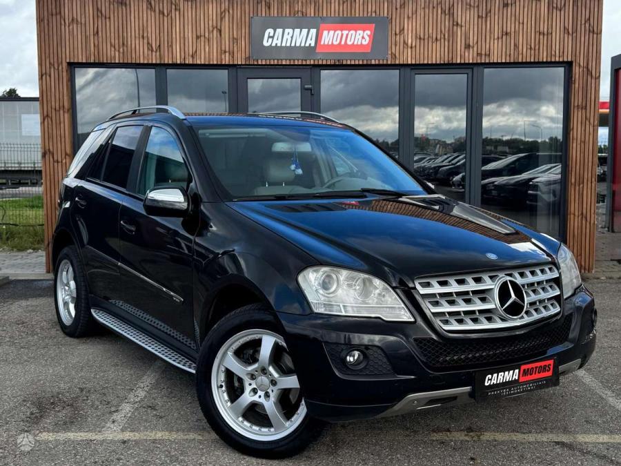 Black Mercedes-Benz ML 320 2008 in Vilnius, with an engine capacity of 0.00 L and mileage of 298 thousand km for 6490 €, photo 1 on AUTOMOTO.COM.LV