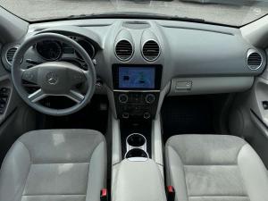 Black Mercedes-Benz ML 320 2008 in Vilnius, with an engine capacity of 0.00 L and mileage of 298 thousand km for 6490 €, photo 21 on AUTOMOTO.COM.LV
