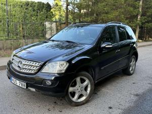 Black Mercedes-Benz ML 320 2008 in Vilnius, with an engine capacity of 3.20 L and mileage of 360 thousand km for 4200 €, photo 3 on AUTOMOTO.COM.LV