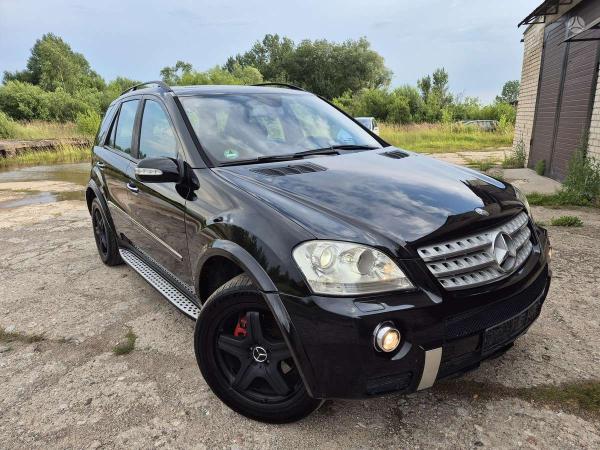 Black Mercedes-Benz ML 320 2008 in Alytus, with an engine capacity of 2.99 L and mileage of 309 thousand km for 5650 €, photo 2 on AUTOMOTO.COM.LV