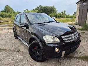 Black Mercedes-Benz ML 320 2008 in Alytus, with an engine capacity of 2.99 L and mileage of 309 thousand km for 5650 €, photo 3 on AUTOMOTO.COM.LV