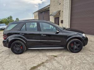 Black Mercedes-Benz ML 320 2008 in Alytus, with an engine capacity of 2.99 L and mileage of 309 thousand km for 5650 €, photo 9 on AUTOMOTO.COM.LV