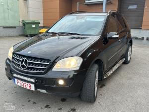 Black Mercedes-Benz ML 320 2008 in Sirvintos, with an engine capacity of 3.00 L and mileage of 304 thousand km for 2950 €, photo  on AUTOMOTO.COM.LV