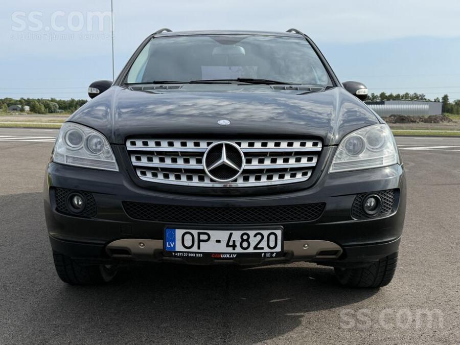 Black Mercedes-Benz ML 320 2008 in Liepaja, with an engine capacity of 3.00 L and mileage of 359 thousand km for 4500 €, photo 8 on AUTOMOTO.COM.LV