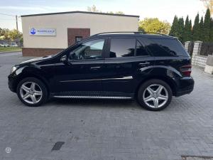 Black Mercedes-Benz ML 320 2008 in Klaipeda, with an engine capacity of 0.00 L and mileage of 306 thousand km for 5500 €, photo 7 on AUTOMOTO.COM.LV