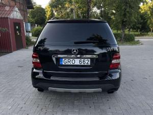 Black Mercedes-Benz ML 320 2008 in Klaipeda, with an engine capacity of 0.00 L and mileage of 306 thousand km for 5500 €, photo 9 on AUTOMOTO.COM.LV