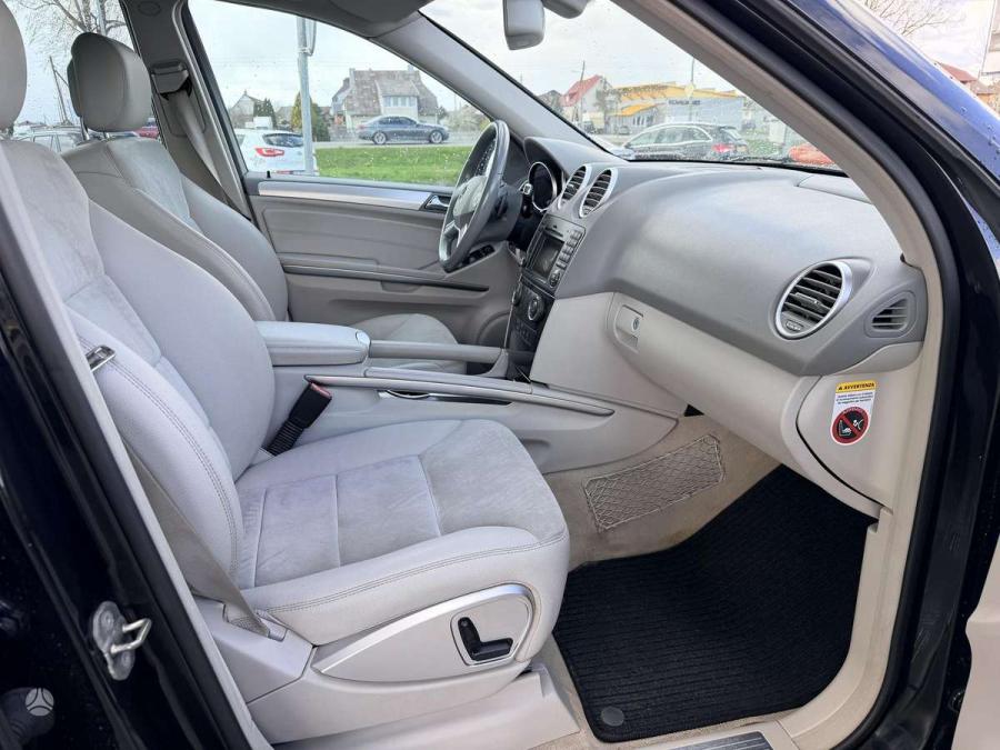 Melns Mercedes-Benz ML 320 2009 Tauragė, ar dzinēja tilpumu 2.99 L un nobraukumu 248 tūkst. km par 8999 €, foto 31 vietnē AUTOMOTO.COM.LV
