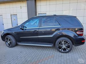 Black Mercedes-Benz ML 320 2009 in Klaipeda, with an engine capacity of 3.00 L and mileage of 338 thousand km for 5900 €, photo  on AUTOMOTO.COM.LV