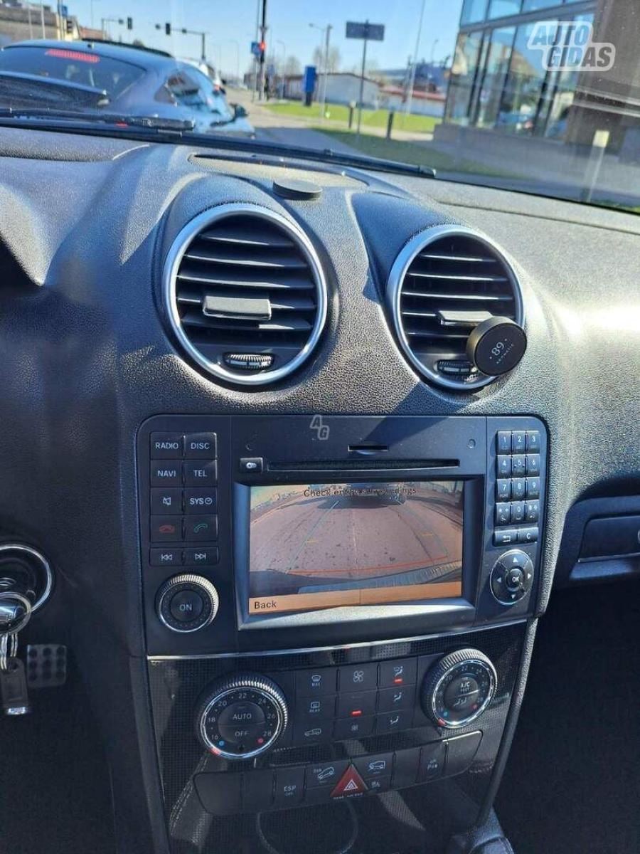 Black Mercedes-Benz ML 320 2009 in Klaipeda, with an engine capacity of 3.00 L and mileage of 338 thousand km for 5900 €, photo 8 on AUTOMOTO.COM.LV