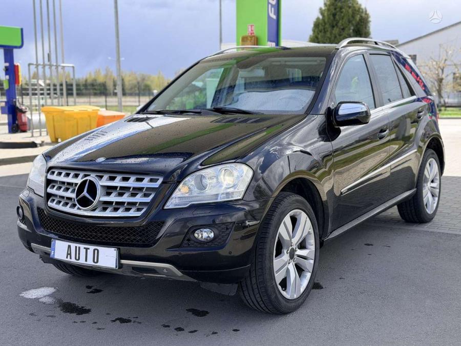 Melns Mercedes-Benz ML 320 2009 Tauragė, ar dzinēja tilpumu 2.99 L un nobraukumu 248 tūkst. km par 8499 €, foto 6 vietnē AUTOMOTO.COM.LV