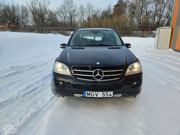 Blue Mercedes-Benz ML 320 2006 in Kaunas, with an engine capacity of 3.00 L and mileage of 408 thousand km for 4600 €, photo 2 on AUTOMOTO.COM.LV