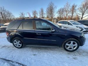 Zils Mercedes-Benz ML 320 2006 Kauņa, ar dzinēja tilpumu 3.00 L un nobraukumu 340 tūkst. km par 5000 €, foto 6 vietnē AUTOMOTO.COM.LV