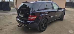 Zils Mercedes-Benz ML 320 2006 Kretinga, ar dzinēja tilpumu 3.00 L un nobraukumu 365 tūkst. km par 4999 €, foto 5 vietnē AUTOMOTO.COM.LV