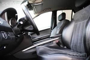 Zils Mercedes-Benz ML 320 2006 Rīga, ar dzinēja tilpumu 3.00 L un nobraukumu 330 tūkst. km par 4995 €, foto 9 vietnē AUTOMOTO.COM.LV