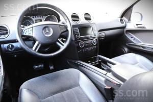 Zils Mercedes-Benz ML 320 2006 Rīga, ar dzinēja tilpumu 3.00 L un nobraukumu 330 tūkst. km par 4995 €, foto 10 vietnē AUTOMOTO.COM.LV