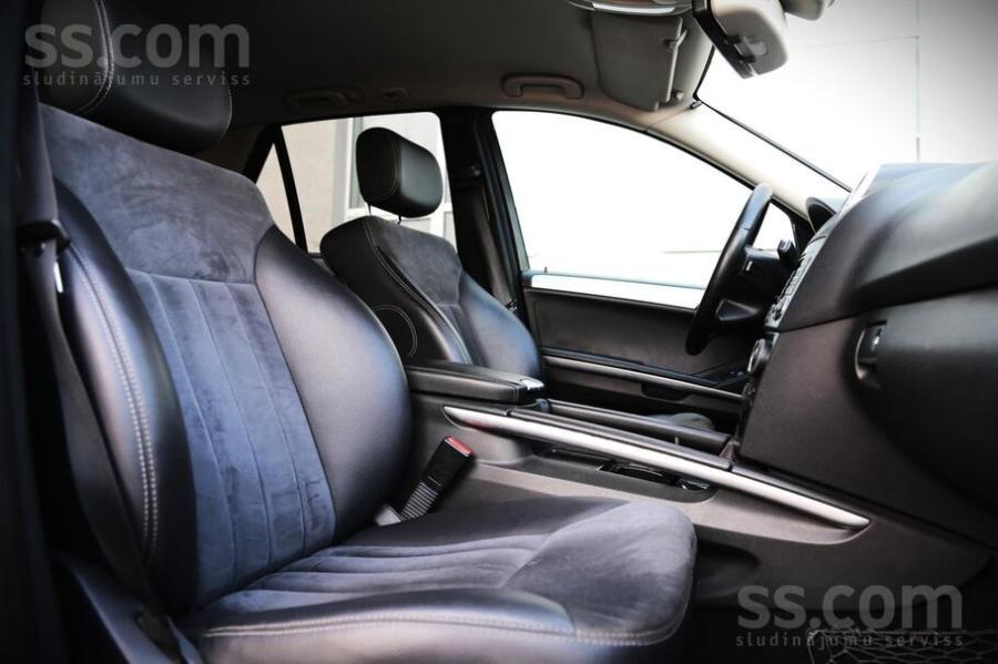 Zils Mercedes-Benz ML 320 2006 Rīga, ar dzinēja tilpumu 3.00 L un nobraukumu 330 tūkst. km par 4995 €, foto 12 vietnē AUTOMOTO.COM.LV