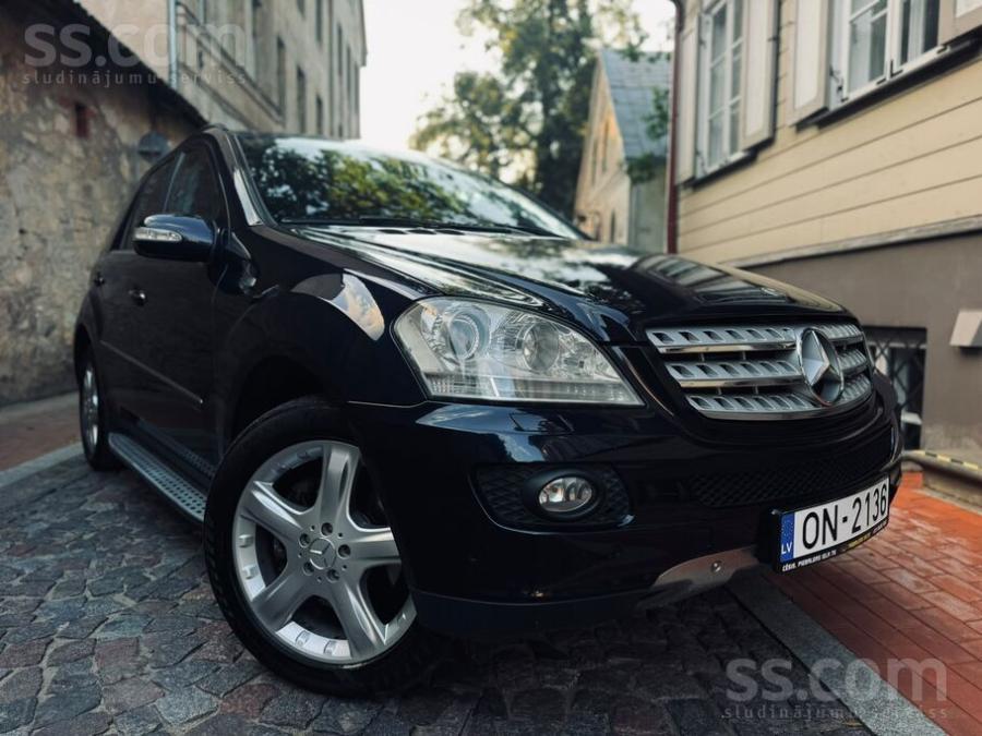 Zils Mercedes-Benz ML 320 2006 Cēsis, ar dzinēja tilpumu 3.00 L un nobraukumu 0 tūkst. km par 5990 €, foto 1 vietnē AUTOMOTO.COM.LV