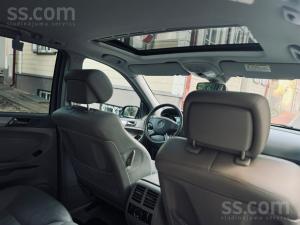 Zils Mercedes-Benz ML 320 2006 Cēsis, ar dzinēja tilpumu 3.00 L un nobraukumu 0 tūkst. km par 5990 €, foto 19 vietnē AUTOMOTO.COM.LV