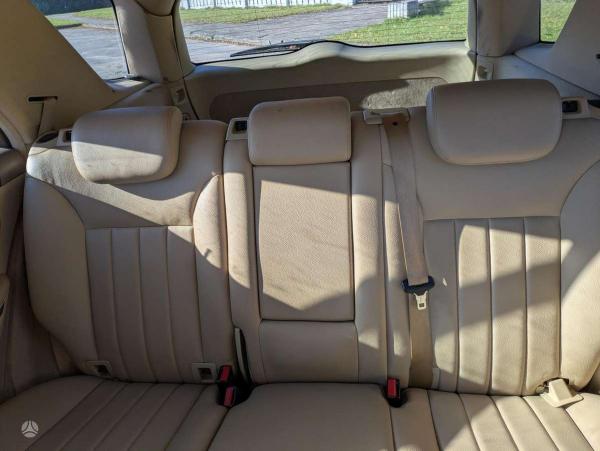 Zils Mercedes-Benz ML 320 2006 Klaipėda, ar dzinēja tilpumu 2.99 L un nobraukumu 329 tūkst. km par 3900 €, foto 10 vietnē AUTOMOTO.COM.LV