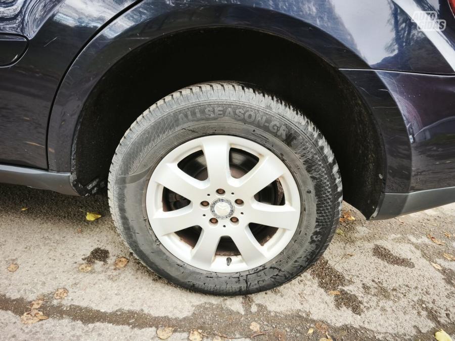 Blue Mercedes-Benz ML 320 2006 in Kaunas, with an engine capacity of 3.00 L and mileage of 226 thousand km for 3600 €, photo 15 on AUTOMOTO.COM.LV