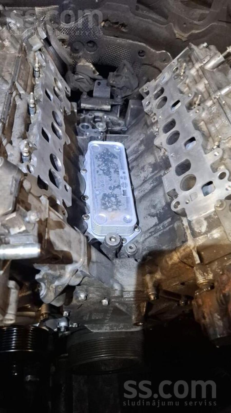 Синий Мерседес МЛ 320 2007 в Рига, объемом двигателя 3.00 л и пробегом 292 тыс. км за 8100 €, фото 11 на AUTOMOTO.COM.LV