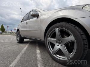 Brūns Mercedes-Benz ML 320 2005 Rīga, ar dzinēja tilpumu 3.00 L un nobraukumu 261 tūkst. km par 6350 €, foto 8 vietnē AUTOMOTO.COM.LV