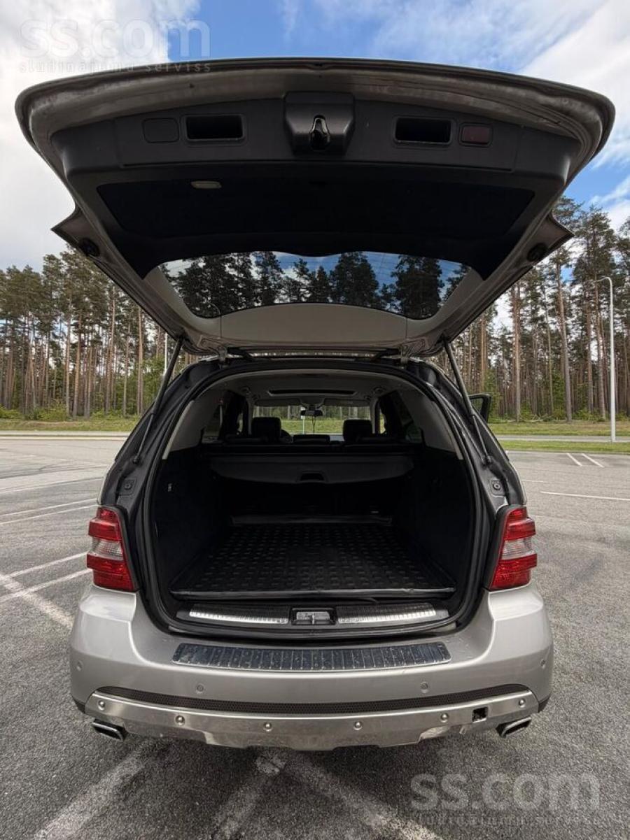 Brūns Mercedes-Benz ML 320 2005 Rīga, ar dzinēja tilpumu 3.00 L un nobraukumu 261 tūkst. km par 6350 €, foto 13 vietnē AUTOMOTO.COM.LV