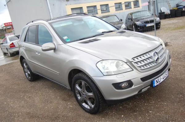 Brūns Mercedes-Benz ML 320 2006 Jēkabpils, ar dzinēja tilpumu 3.00 L un nobraukumu 239 tūkst. km par 5300 €, foto 5 vietnē AUTOMOTO.COM.LV