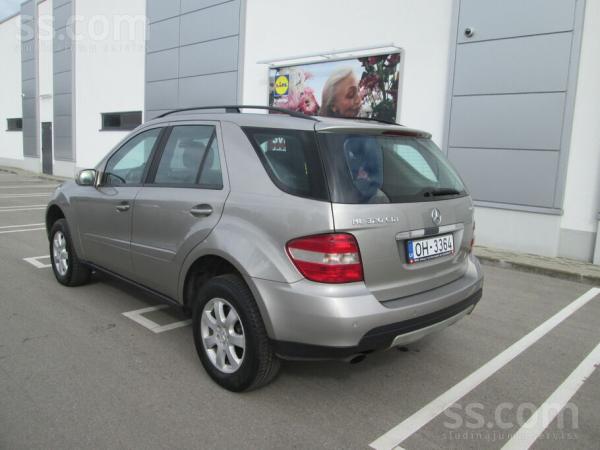 Brūns Mercedes-Benz ML 320 2007 Rīga, ar dzinēja tilpumu 3.00 L un nobraukumu 360 tūkst. km par 3799 €, foto 1 vietnē AUTOMOTO.COM.LV
