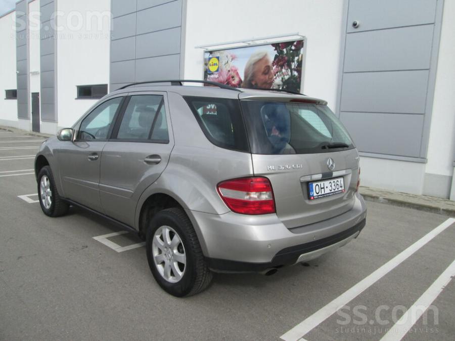 Brūns Mercedes-Benz ML 320 2007 Rīga, ar dzinēja tilpumu 3.00 L un nobraukumu 360 tūkst. km par 3799 €, foto 1 vietnē AUTOMOTO.COM.LV