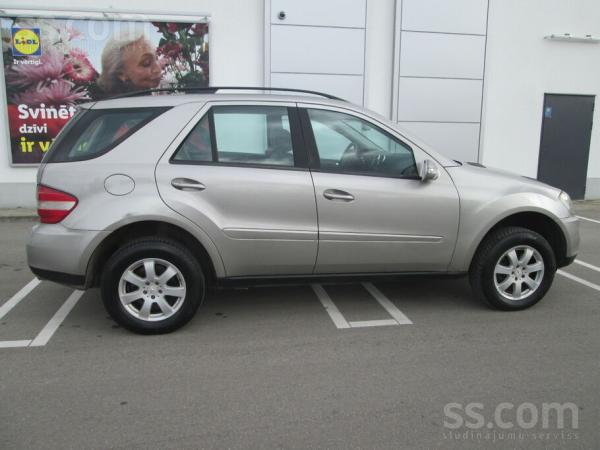 Brūns Mercedes-Benz ML 320 2007 Rīga, ar dzinēja tilpumu 3.00 L un nobraukumu 360 tūkst. km par 3799 €, foto 5 vietnē AUTOMOTO.COM.LV