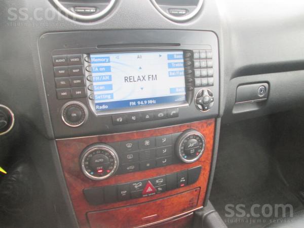 Brūns Mercedes-Benz ML 320 2007 Rīga, ar dzinēja tilpumu 3.00 L un nobraukumu 360 tūkst. km par 3799 €, foto 8 vietnē AUTOMOTO.COM.LV