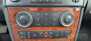 Brūns Mercedes-Benz ML 320 2007 Rīga, ar dzinēja tilpumu 3.00 L un nobraukumu 297 tūkst. km par 5600 €, foto 9 vietnē AUTOMOTO.COM.LV