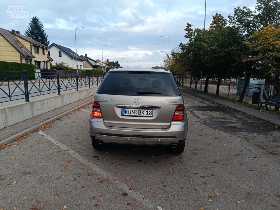 Brown Mercedes-Benz ML 320 2008 in Telschi, with an engine capacity of 3.00 L and mileage of 265 thousand km for 4999 €, photo 7 on AUTOMOTO.COM.LV
