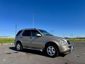 Brūns Mercedes-Benz ML 320 2002 Panevēža, ar dzinēja tilpumu 3.20 L un nobraukumu 252 tūkst. km par 1499 €, foto 5 vietnē AUTOMOTO.COM.LV