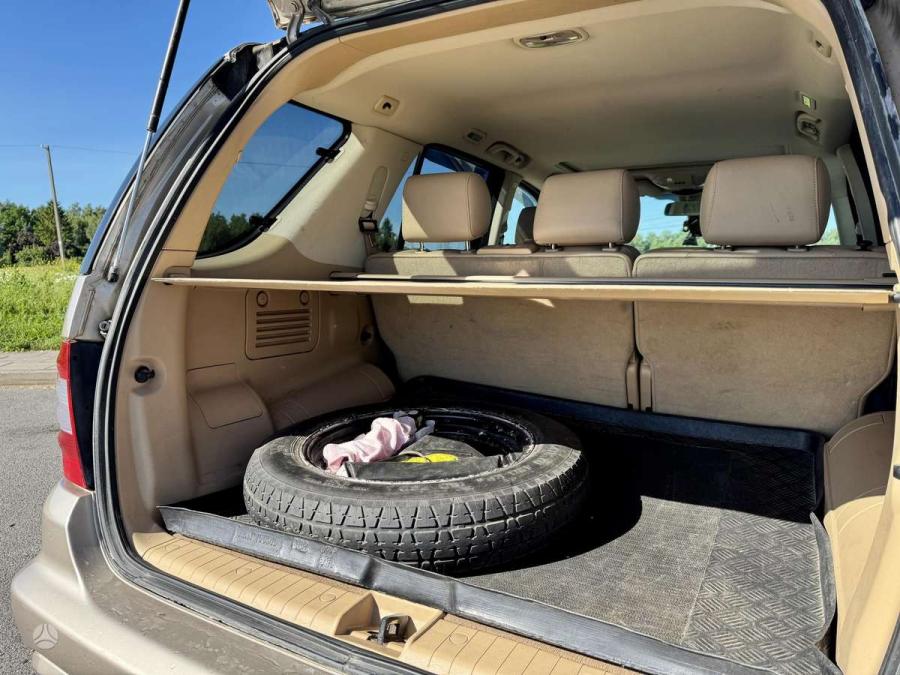 Brūns Mercedes-Benz ML 320 2002 Panevēža, ar dzinēja tilpumu 3.20 L un nobraukumu 252 tūkst. km par 1499 €, foto 17 vietnē AUTOMOTO.COM.LV