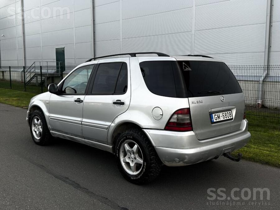 Mercedes-Benz ML 320 2002 in Riga, with an engine capacity of 3.20 L and mileage of 350 thousand km for 1950 €, photo 5 on AUTOMOTO.COM.LV