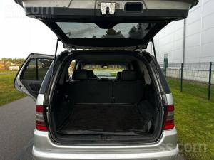 Mercedes-Benz ML 320 2002 Rīga, ar dzinēja tilpumu 3.20 L un nobraukumu 350 tūkst. km par 1599 €, foto 13 vietnē AUTOMOTO.COM.LV