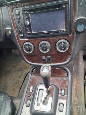 Mercedes-Benz ML 320 2002 in Riga, with an engine capacity of 3.20 L and mileage of 0 thousand km for 960 €, photo 8 on AUTOMOTO.COM.LV