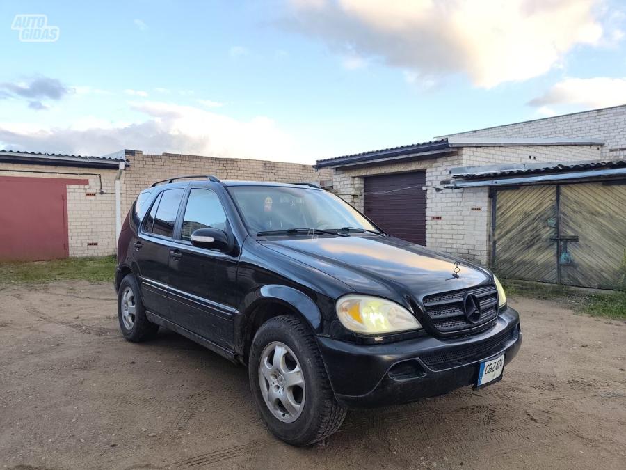 Mercedes-Benz ML 320 2002 Molėtai, ar dzinēja tilpumu 3.20 L un nobraukumu 253 tūkst. km par 1200 €, foto 4 vietnē AUTOMOTO.COM.LV