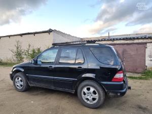 Mercedes-Benz ML 320 2002 Molėtai, ar dzinēja tilpumu 3.20 L un nobraukumu 253 tūkst. km par 1200 €, foto 7 vietnē AUTOMOTO.COM.LV