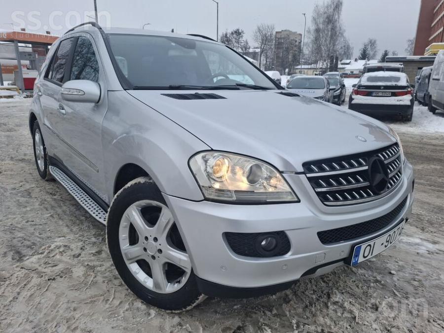 Mercedes-Benz ML 320 2005 Daugavpils, ar dzinēja tilpumu 3.00 L un nobraukumu 328 tūkst. km par 5350 €, foto 2 vietnē AUTOMOTO.COM.LV