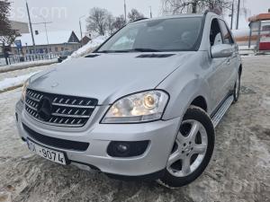 Mercedes-Benz ML 320 2005 Daugavpils, ar dzinēja tilpumu 3.00 L un nobraukumu 328 tūkst. km par 5350 €, foto 3 vietnē AUTOMOTO.COM.LV